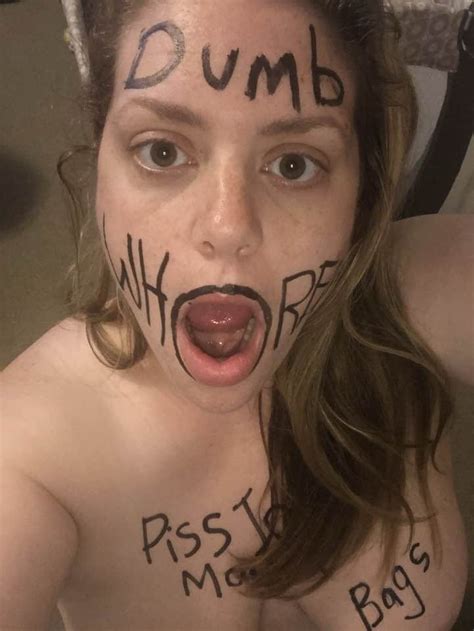 بدن نویسی برده برای ارباب عکس‌های خیس کننده