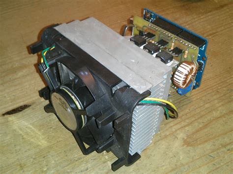 Mppt Solcelle Lader Med Arduino Og Pentium 4 Køleplade Vertikal