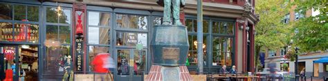 Gassy Jack Statue In Downtown Vancouver Tours And Activities Expediaca