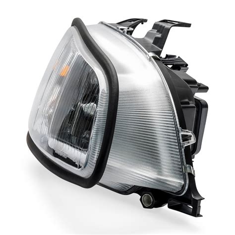 Freightliner M2 Headlight Evertrust Truck Parts — Evertrust Truck Parts