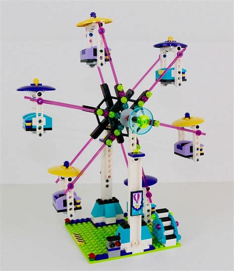 LEGO 41130 Amusement Park Roller Coaster review | Brickset