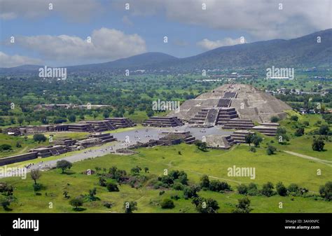 Teotihuacan The Pyramid Of The Moon At The Ancient Mesoamerican City