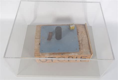 Reinier Lucassen Reinier Lucassen Assemblage Utopie Verkocht Kunstveilingnl