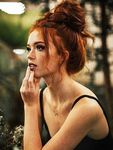 Поцелуи после десерта Прически с красными волосами Новая прическа