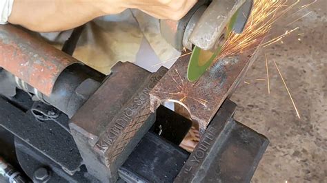 Как сделать ножницы для резки листового металла из подшипников своими руками