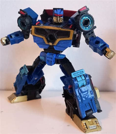 My Custom Legacy Animated Soundwave Not Too Happy With How The Head Turned Out Ill Probably