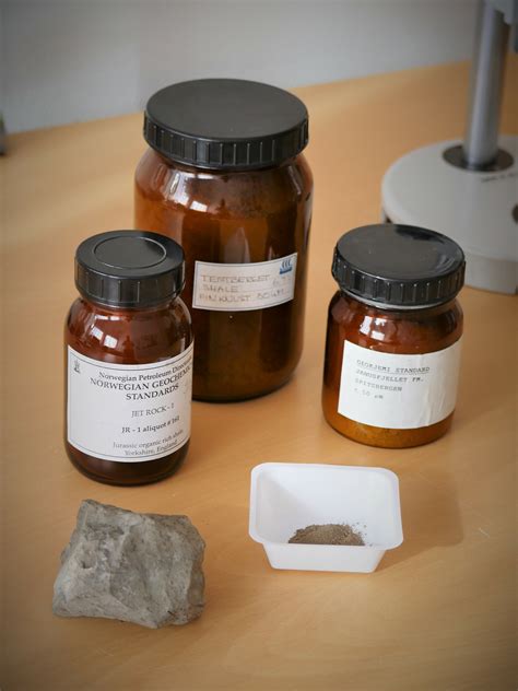 Exploration Geochemistry English