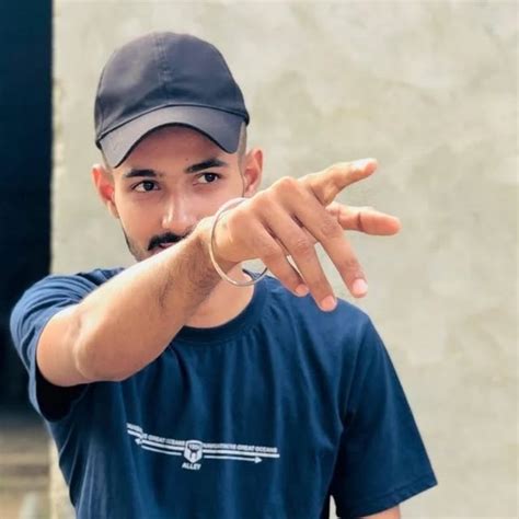 Abhi पंडत 🖤 Abhishekkaushik On Threads