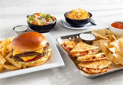 Restaurant Menu Order Online For Lunch And Dinner Chilis