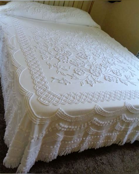 Pin By Musemme Kullebi On Dantel In 2025 Bed Spreads Chenille