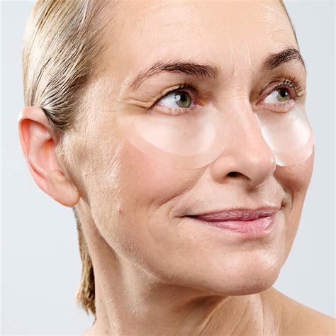 Microneedling Patches Under Eye Wrinkle Patches Currentbody Singapore