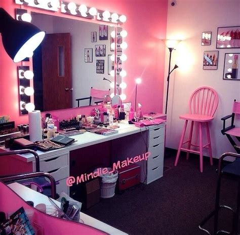 Cute Makeup Setup At Charles Bolden Blog