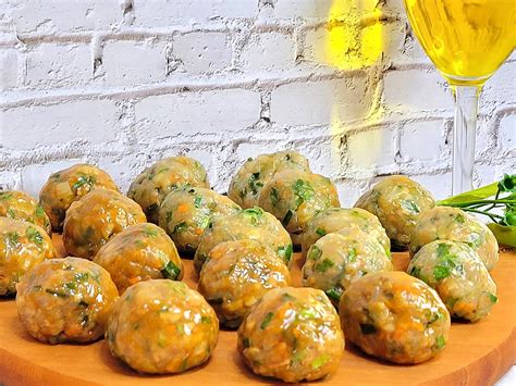 김치 고기 굴림만두 만드는 방법