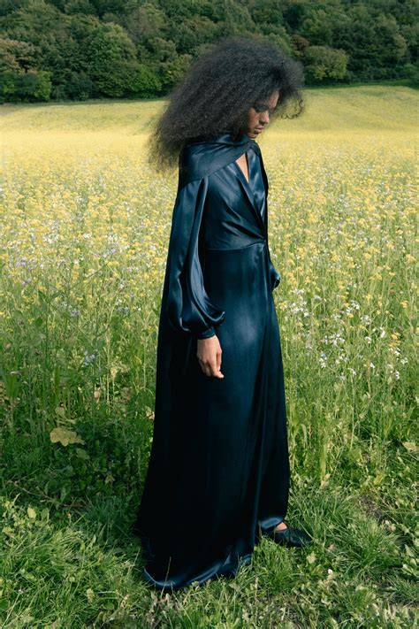 E Stott Ss24 — Oda Eide Photography