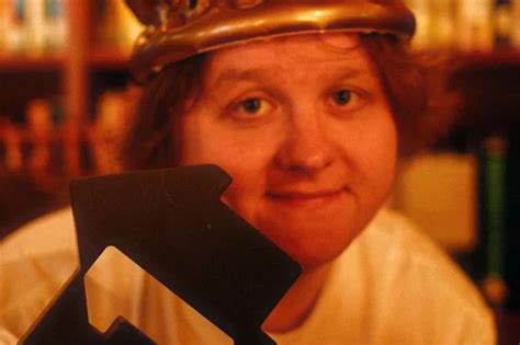 Lewis Capaldi Secures Uks Most Streamed Song Top Spot As Scots Star