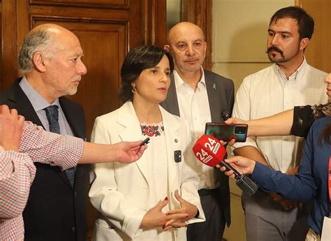 Proyecto De Ley Propone Implementar Recetas Médicas Electrónicas Para