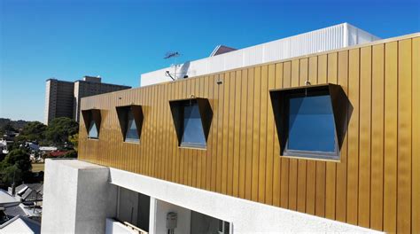 Brass Interlocking Metal Cladding Panels Looking So Good