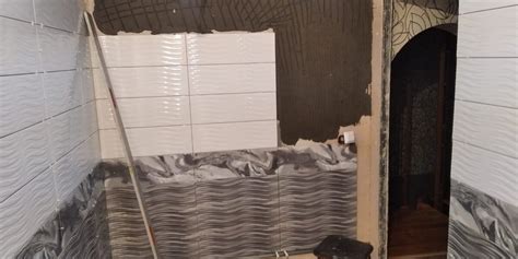 Укладка плитки в ванной извечный вопрос снизу вверх или сверху вниз