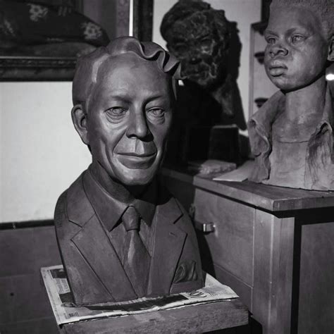 Portraitsculpture Commission Mark Vellacott Fraes