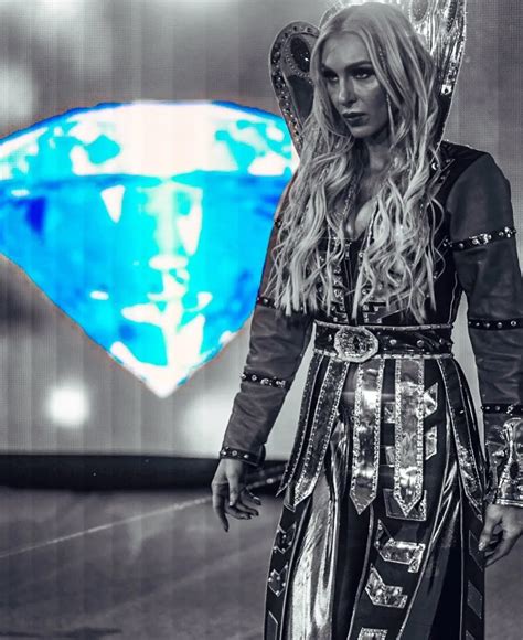 Charlotte Flair Scrolller
