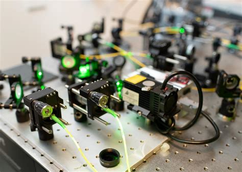 Nano Thermometers Created Using Diamond Particles And Quantum Light