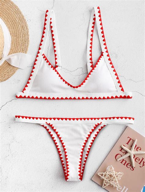 Hot Sexy Ely Marino Bikini Pics