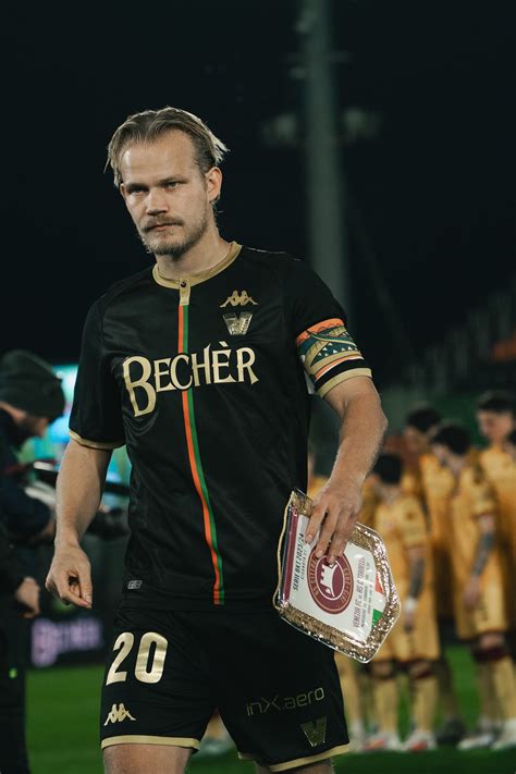 Fascia Capitano Pohjanpalo Indossata Venezia Vs Cittadella 2024