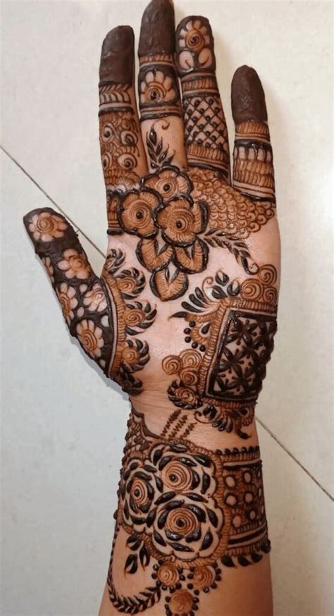 Flower Mehndi Design Front Hand Mehndi Designs {easy And Beautiful}