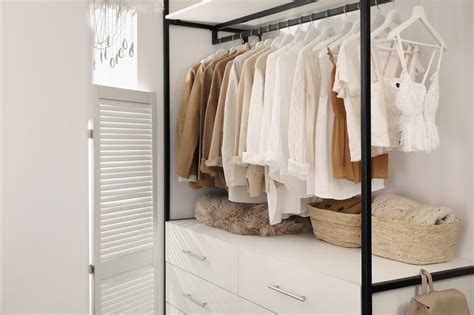 How To Dress Simple But Stylish Easy To Follow Steps
