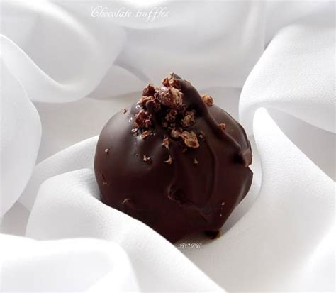 Шоколадные конфеты | Recipe | Chocolate candy recipes, Food photography ...
