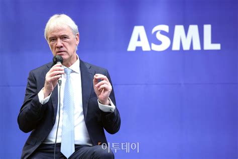 [포토] Asml 화성 뉴 캠퍼스 기공식 방한한 피터 베닝크 대표 이투데이
