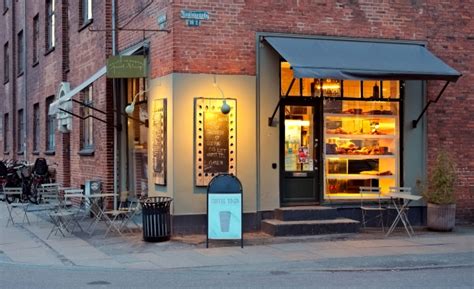 Mark Raffo Photography Travel Yoga Product Portait Street Macro