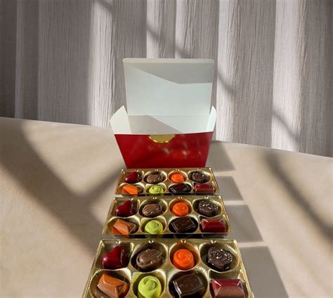 Sublime Truffle Assortment 24pcs Le Belge Chocolatier