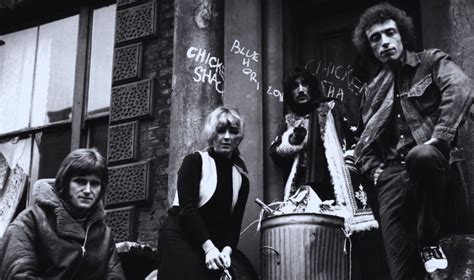 Surprising Facts About Christine Mcvie Fleetwood Macs Secret Songbird