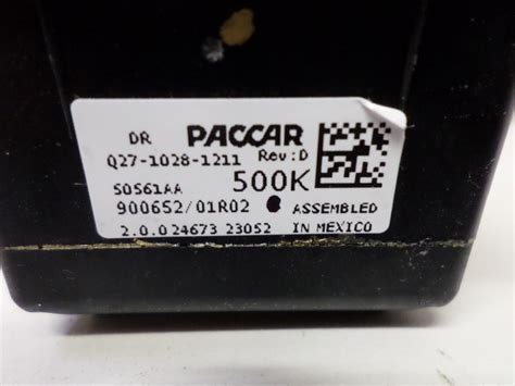 Q27 1028 1211 Kenworth T680 Switch Door Electrical Shop Parts Lkq