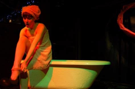 Carisa Hendrixs Feet