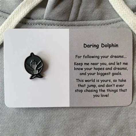 Wellbeing Keyring Or Pin Squish Fiddle