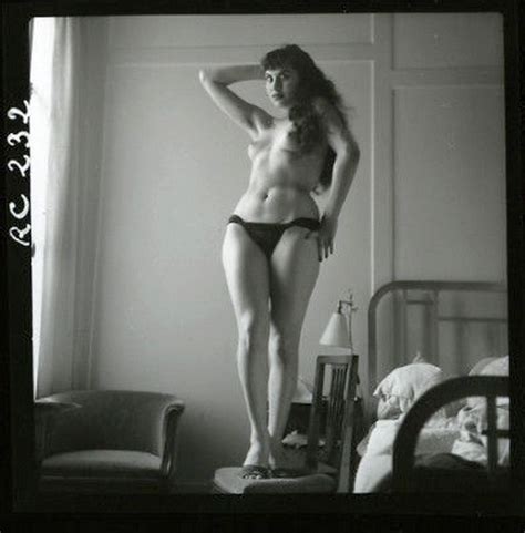 Naked Aiche Nana Added By Sina