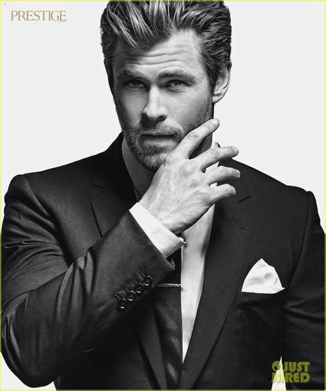 Chris Hemsworth Smile Wallpaper