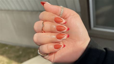 29 Fresh French Tip Nail Ideas You Need To Try From Classic To Creative Typically Jane