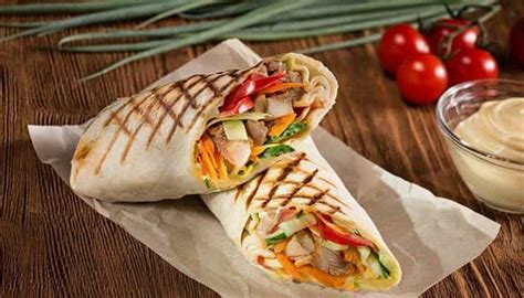 Мясо для шаурмы: как делают и из какого, правильно замариновать и ...