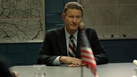 Brett Cullen Is Jokers Thomas Wayne Starburst Magazine