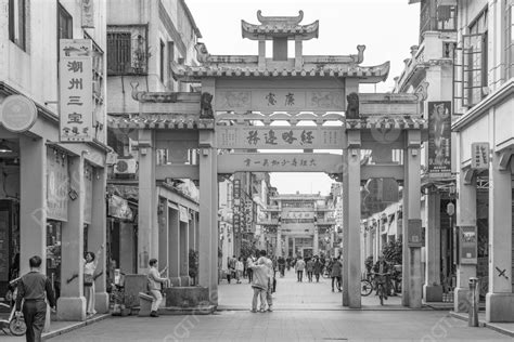 Hd Photography Of Chaozhou Paifang Street In Black And White Style