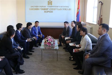 МОНГОЛЫН ОЛОН УЛСЫН БА ҮНДЭСНИЙ СПОРТЫН АРБИТР ЫН ТӨЛӨӨЛӨГЧИДТЭЙ УУЛЗАЛТ ЗОХИОН БАЙГУУЛЛАА