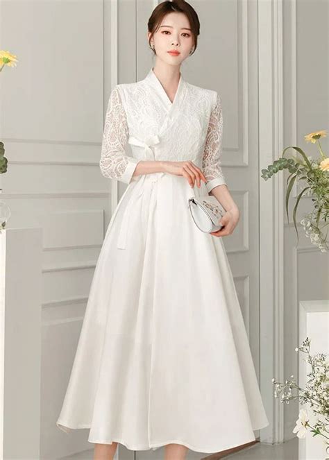 Experience Timeless Glamour with Our Modern Hanbok Collection for Women ...