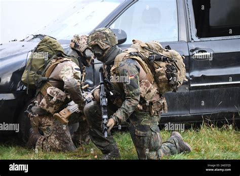 Kampfschwimmer 2019 -Fotos und -Bildmaterial in hoher Auflösung – Alamy