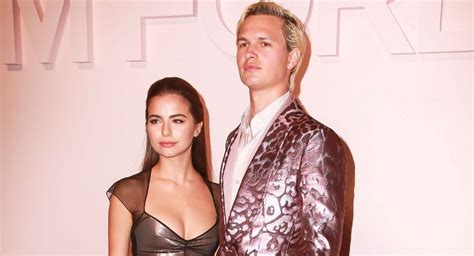 Ansel Elgort And Violetta Komyshan S Relationship Explained Thenetline