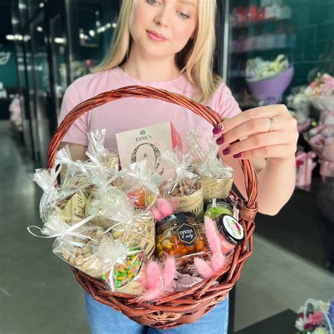 Корзины с фруктами и орехами корзина самарканд купить в Оренбурге