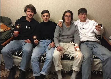 optimus gang🤙🏿 | Знаменитости парни, Мемы, Знаменитости