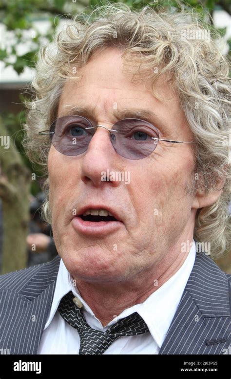 London Uk Roger Daltrey At The Rhs Chelsea Flower Show Press And Vip